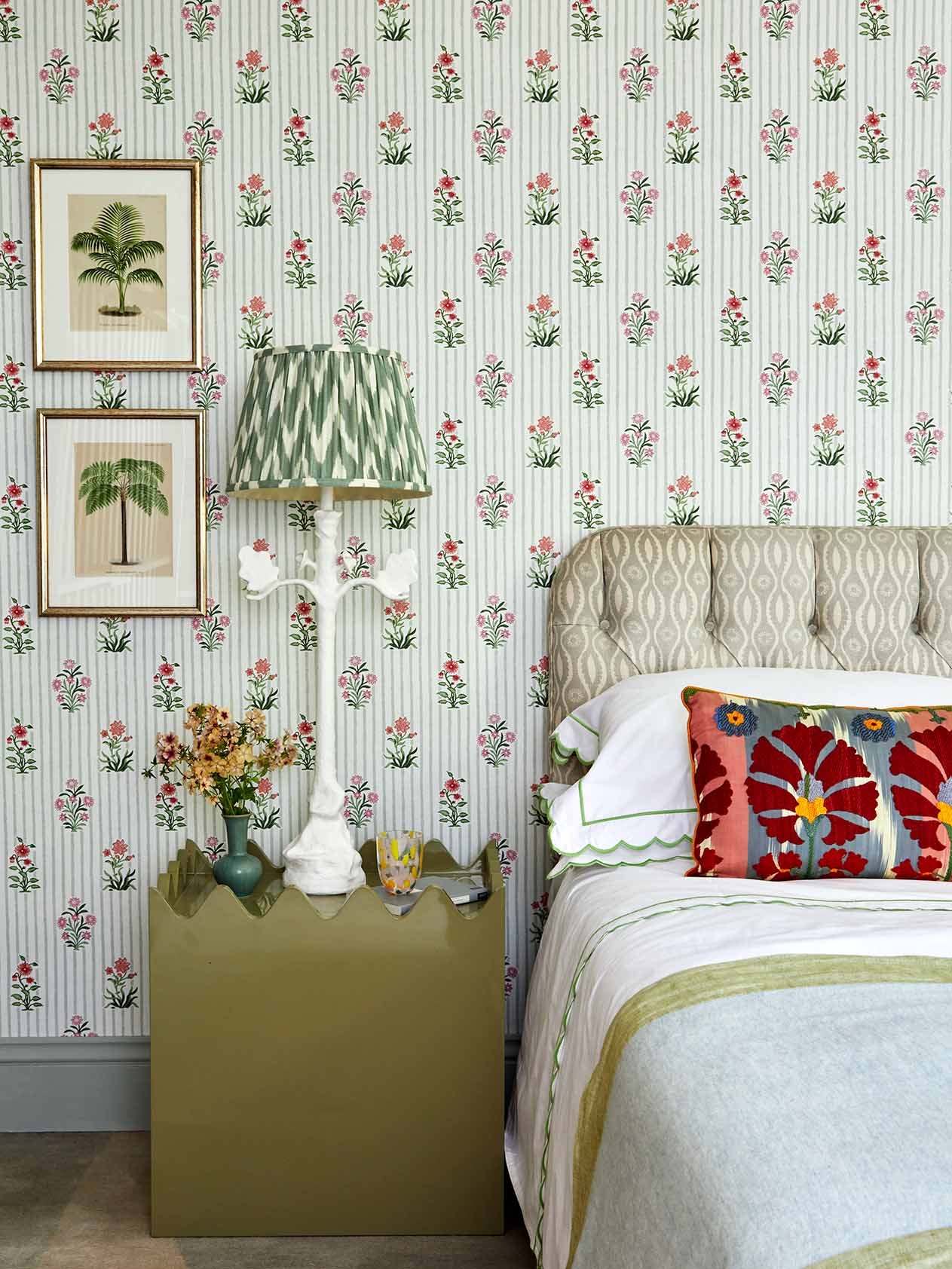 Bindi Flower Wallpaper – Dado Atelier Ltd